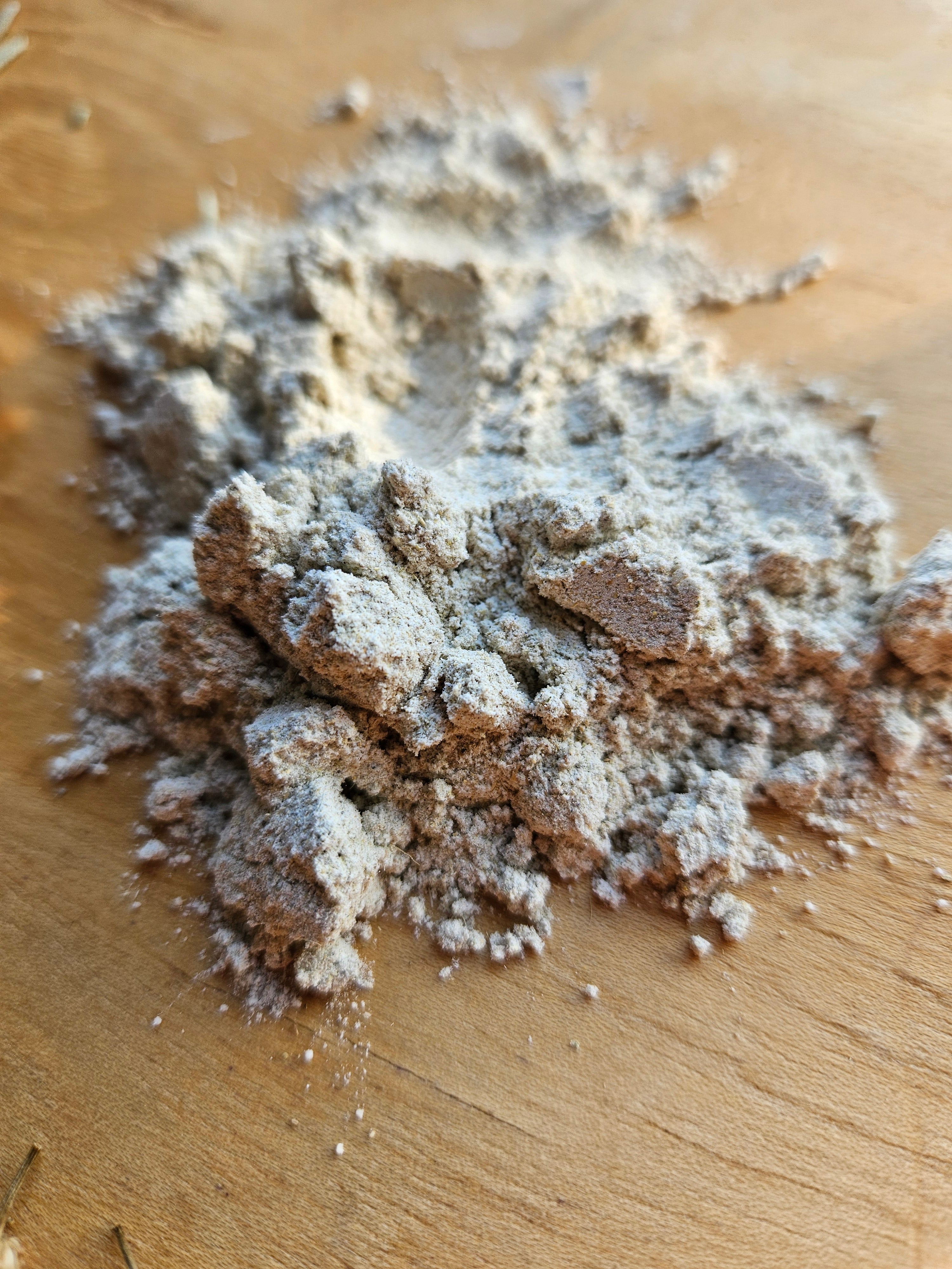 Herbal Body Powder: All Ages – Handmade by Bumble